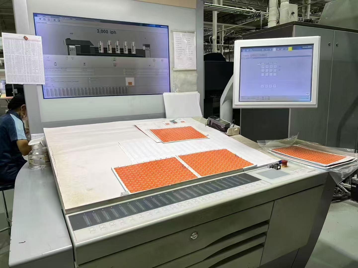 Heidelberg XL75-4+L side view